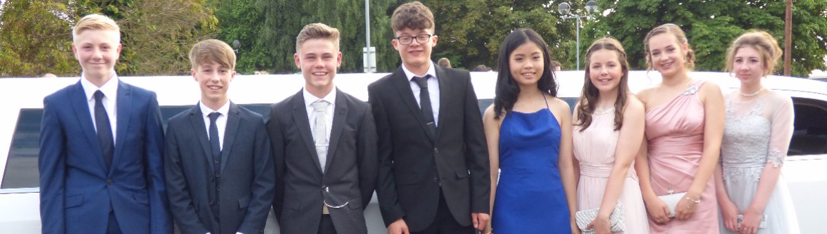 Year 9 Leavers Dance Photos | Ivanhoe School